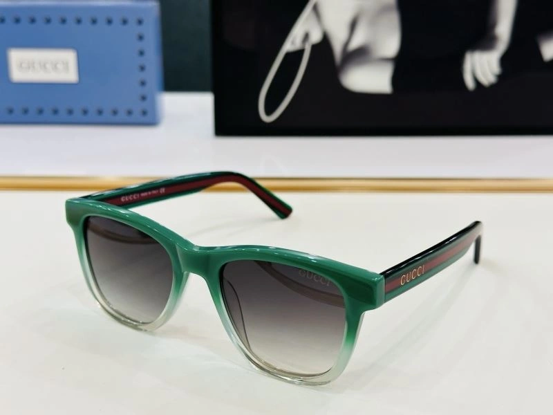 Brand-authenticated Gucci Sunglasses