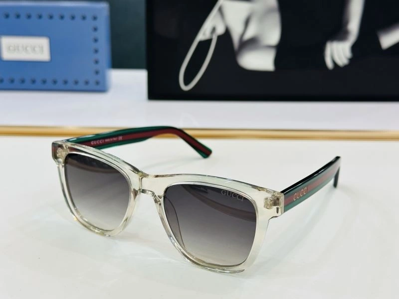 Brand-authenticated Gucci Sunglasses