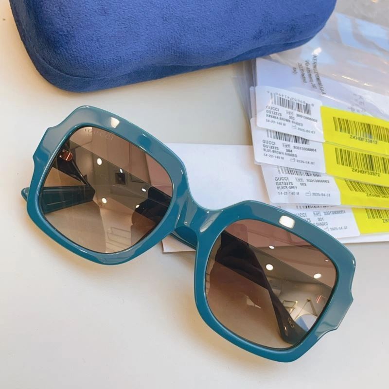 Budget-friendly Gucci Sunglasses
