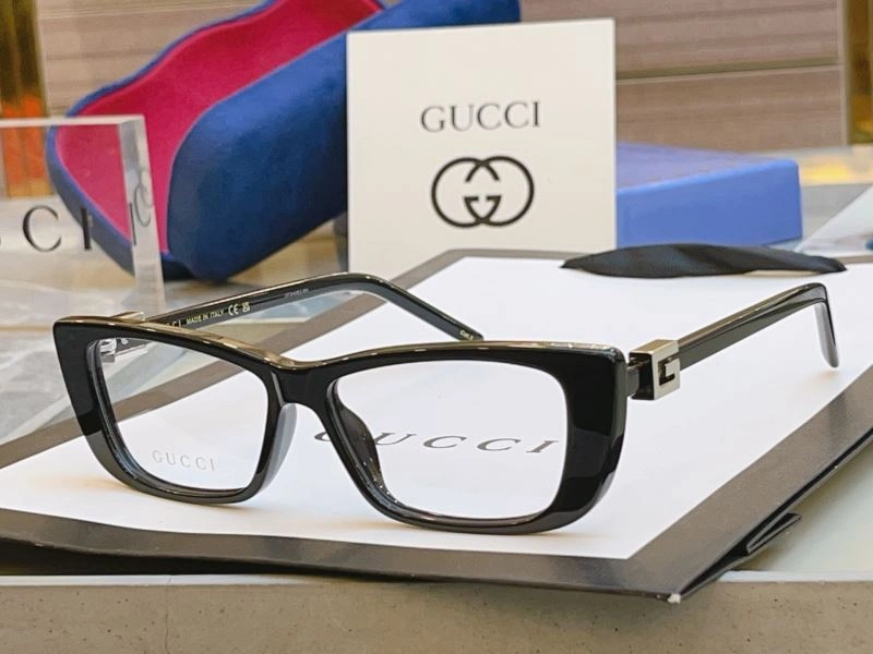 Top mirror Gucci Sunglasses