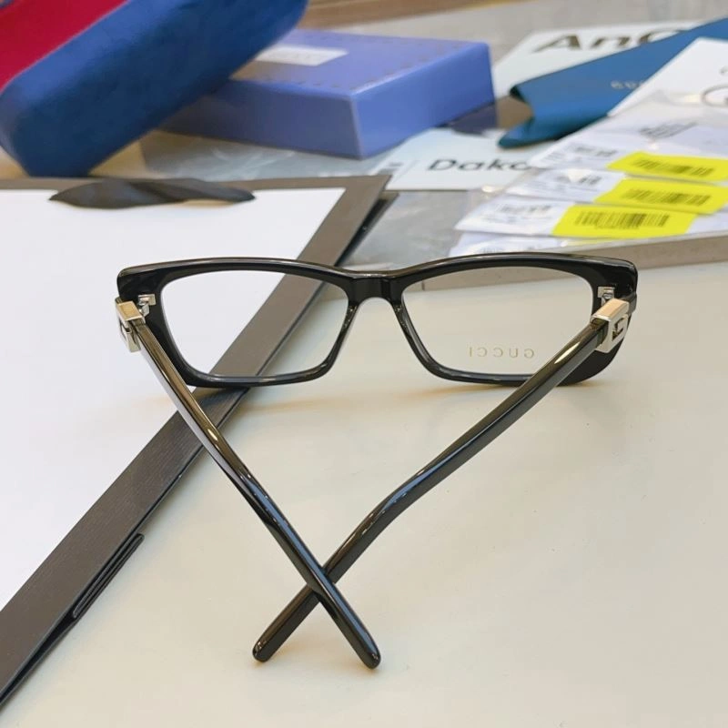 Brand-authenticated Gucci Sunglasses