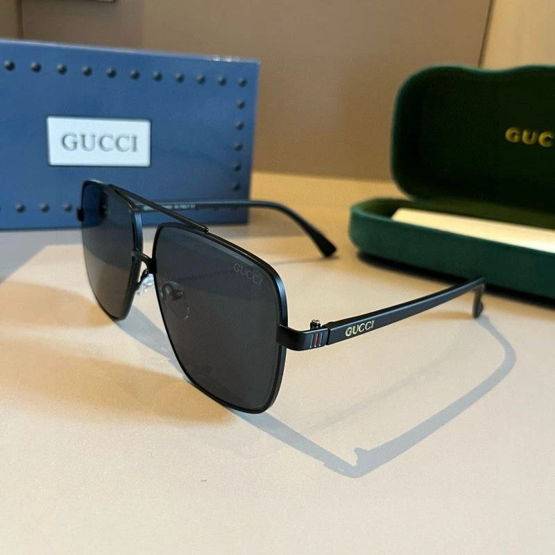 Brand-authenticated Gucci Sunglasses
