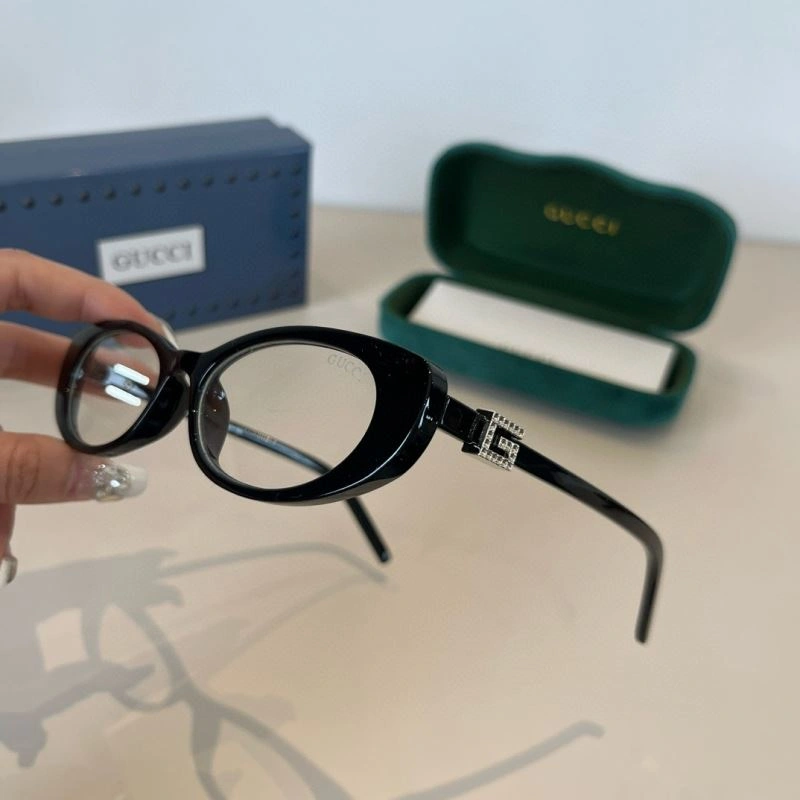 Exact replica Gucci Sunglasses