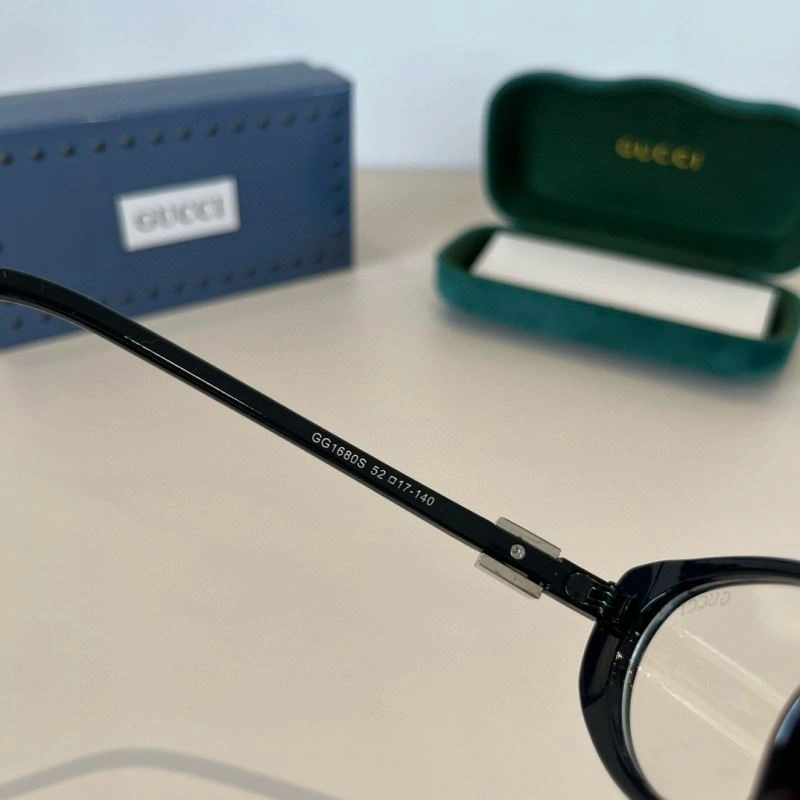 Exact replica Gucci Sunglasses