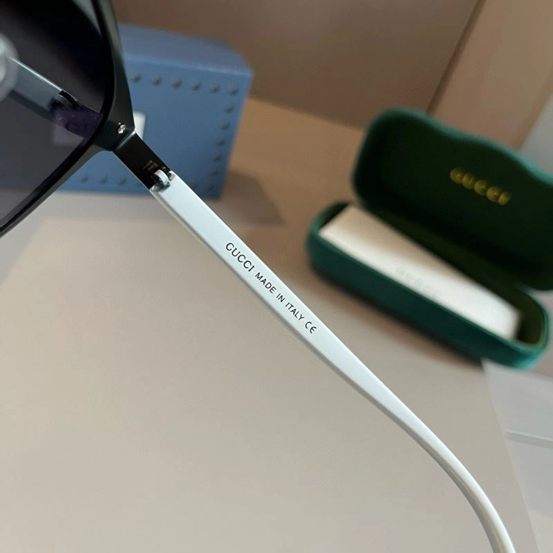 Bargain Gucci Sunglasses