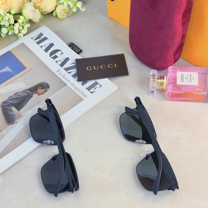 Exact replica Gucci Sunglasses