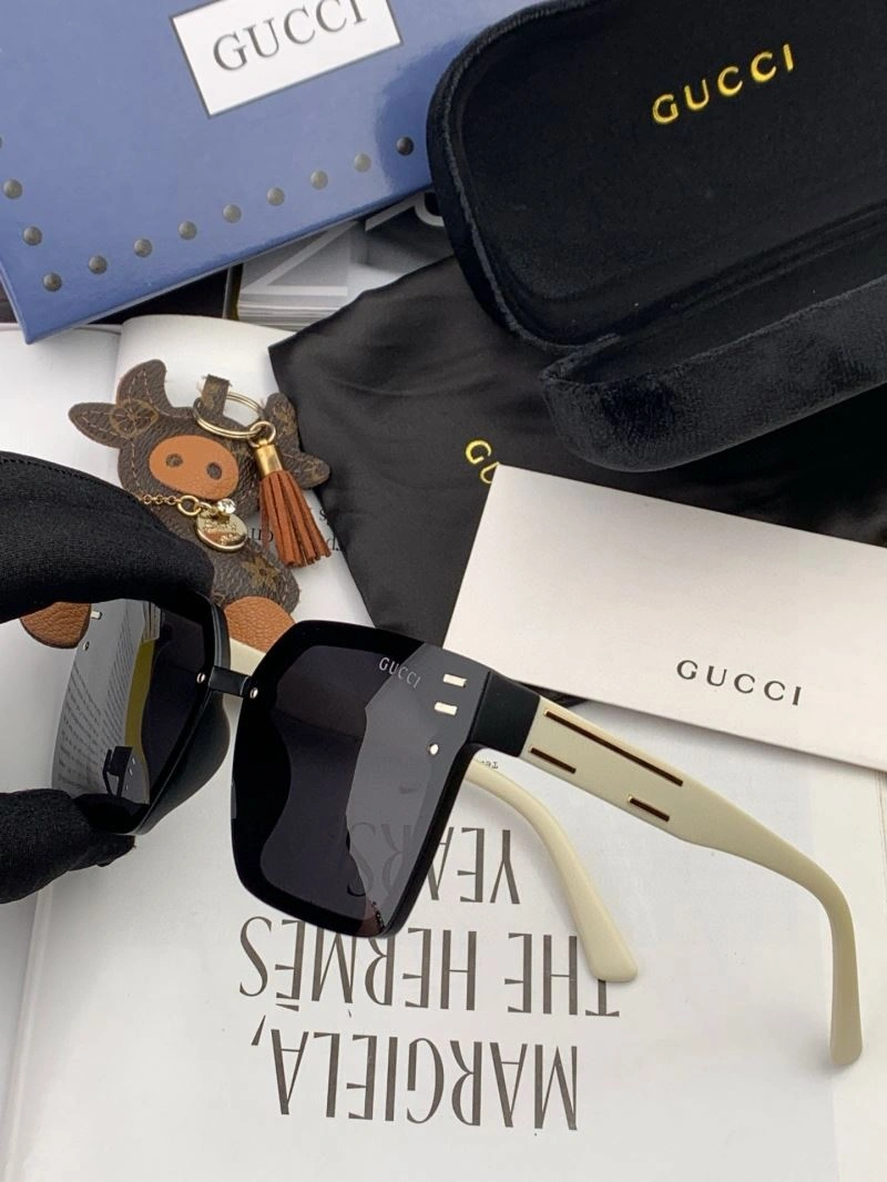 Budget-friendly Gucci Sunglasses