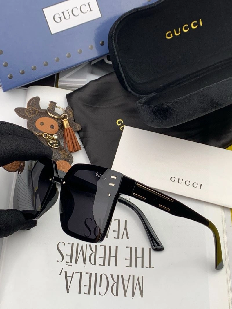 Budget-friendly Gucci Sunglasses