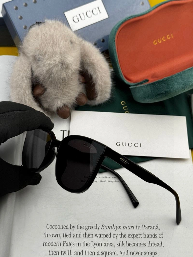 Top match Gucci Sunglasses