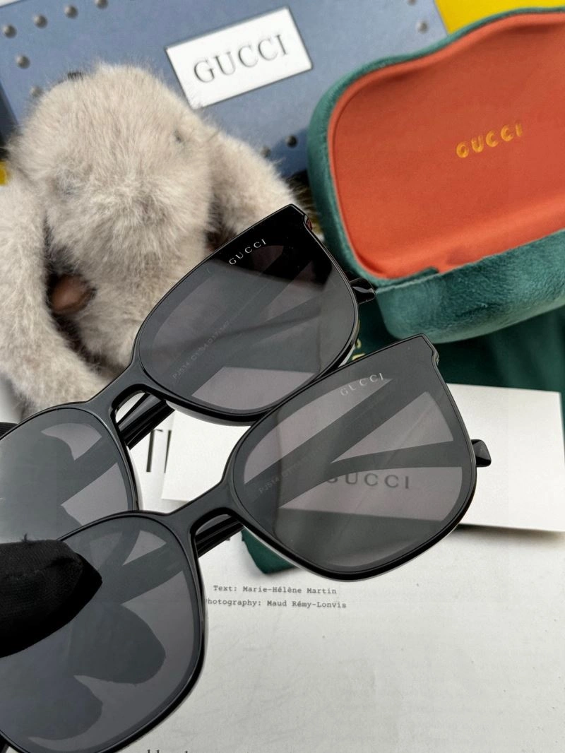 Top match Gucci Sunglasses