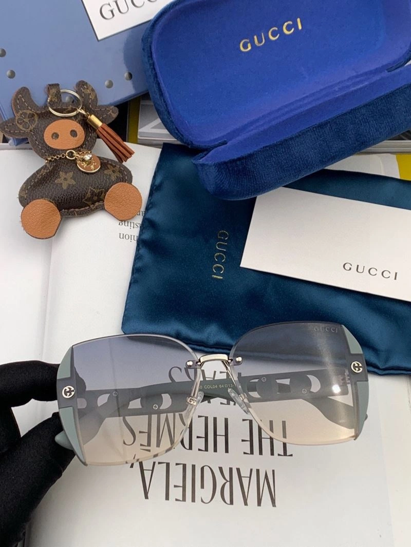 Low-cost Gucci Sunglasses