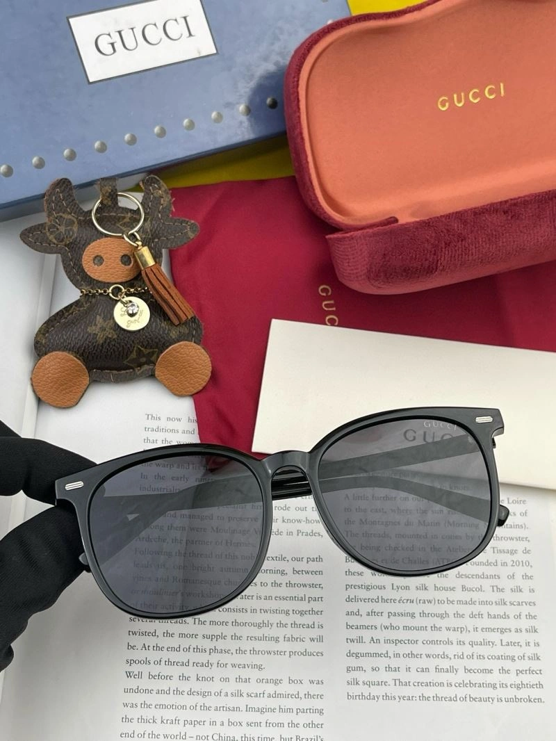 Economical Gucci Sunglasses