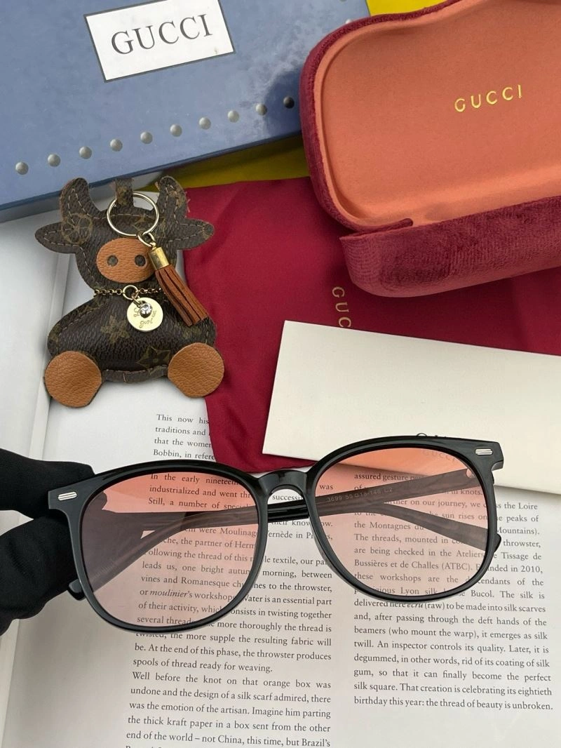 Economical Gucci Sunglasses