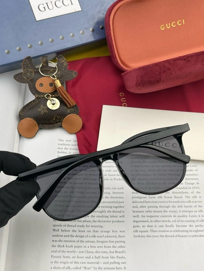 Economical Gucci Sunglasses