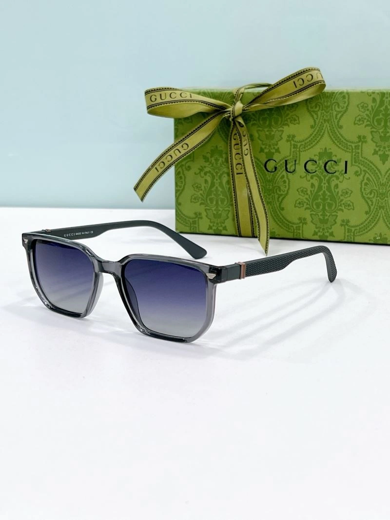 Top mirror Gucci Sunglasses