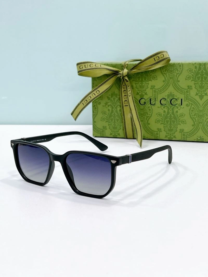 Top mirror Gucci Sunglasses