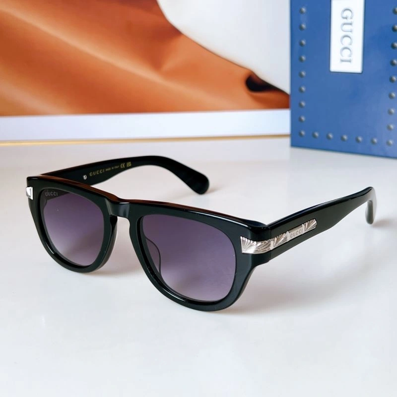 Low-cost Gucci Sunglasses