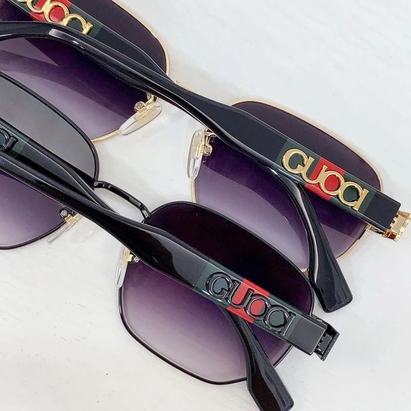 Accurate model Gucci Sunglasses