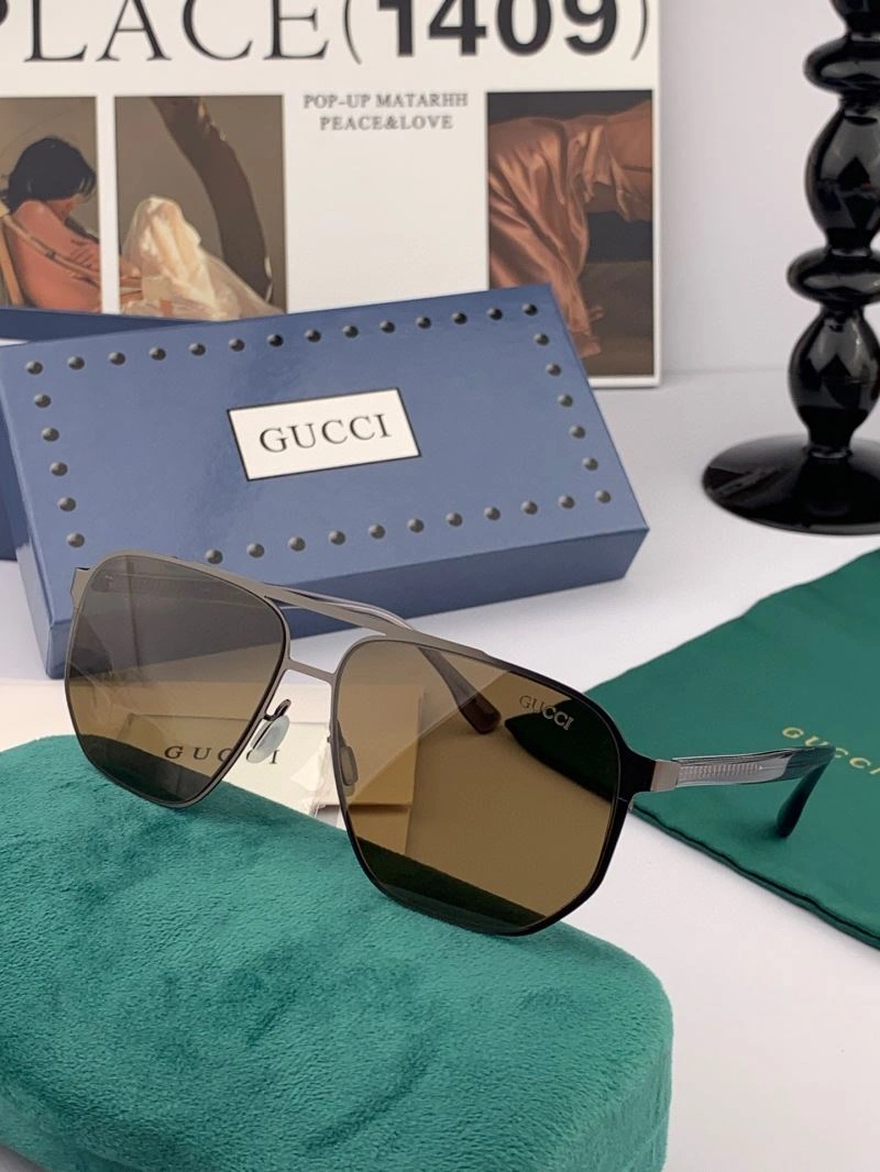 Top mirror Gucci Sunglasses