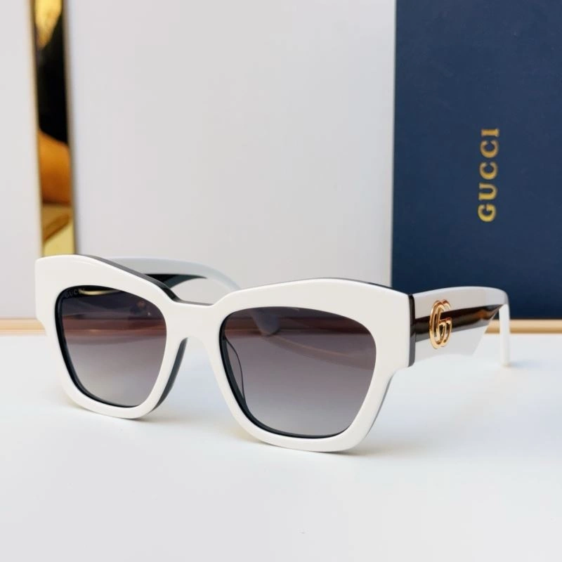 Low-cost Gucci Sunglasses