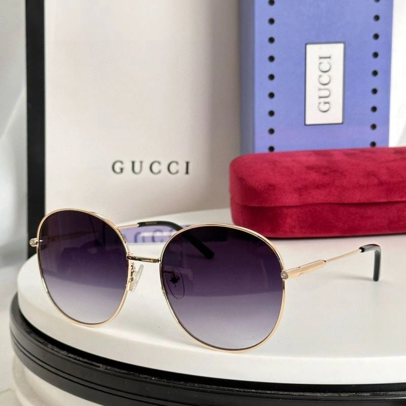 Brand-authenticated Gucci Sunglasses