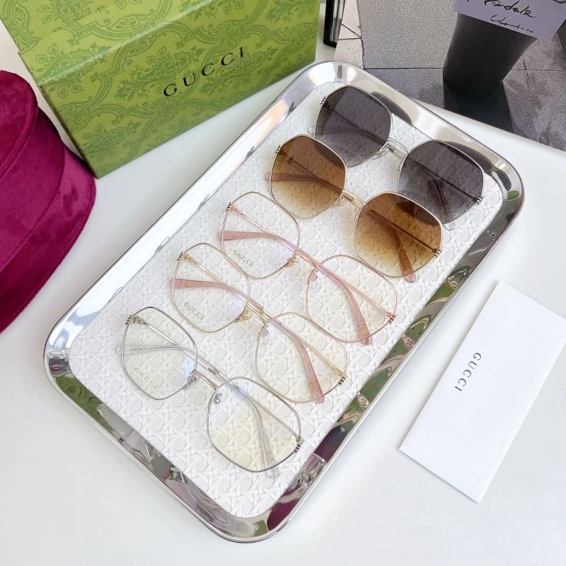 Brand-authenticated Gucci Sunglasses