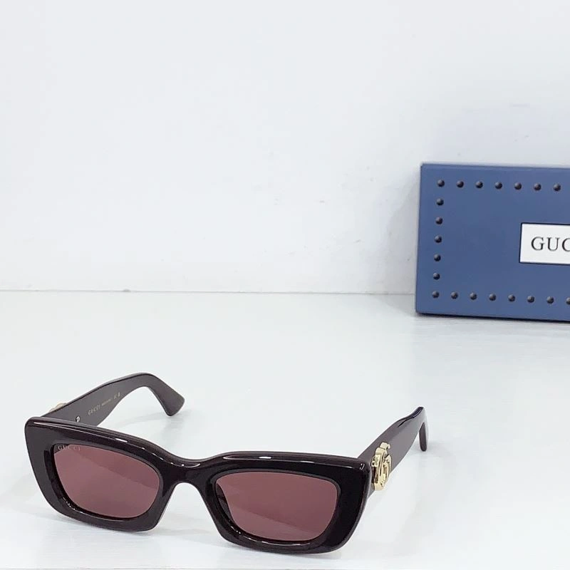 Exact replica Gucci Sunglasses