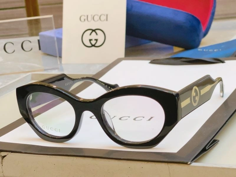 Value-priced Gucci Sunglasses
