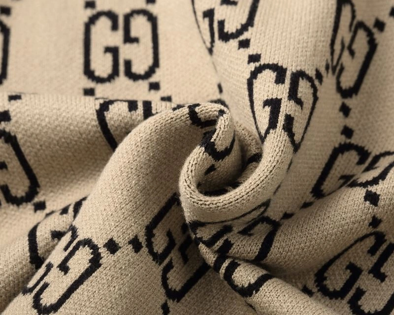 Low-cost Gucci Sweaters