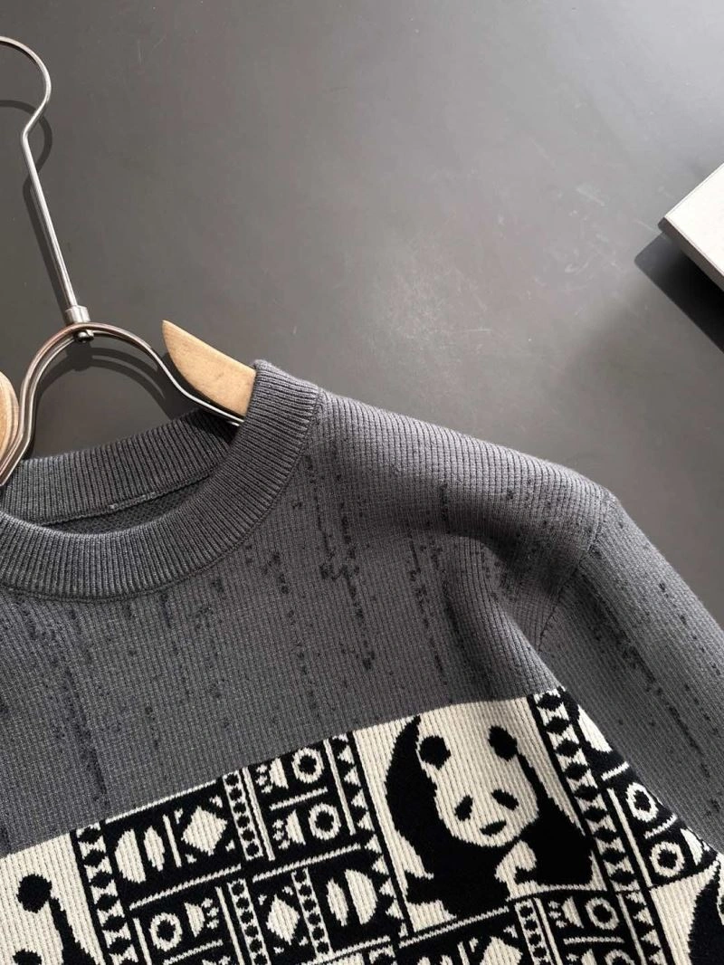 Bargain Gucci Sweaters