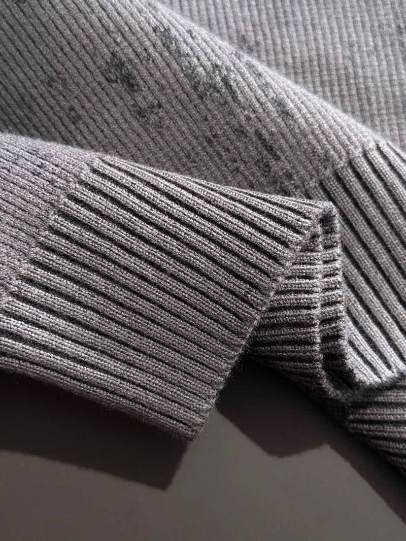 Bargain Gucci Sweaters