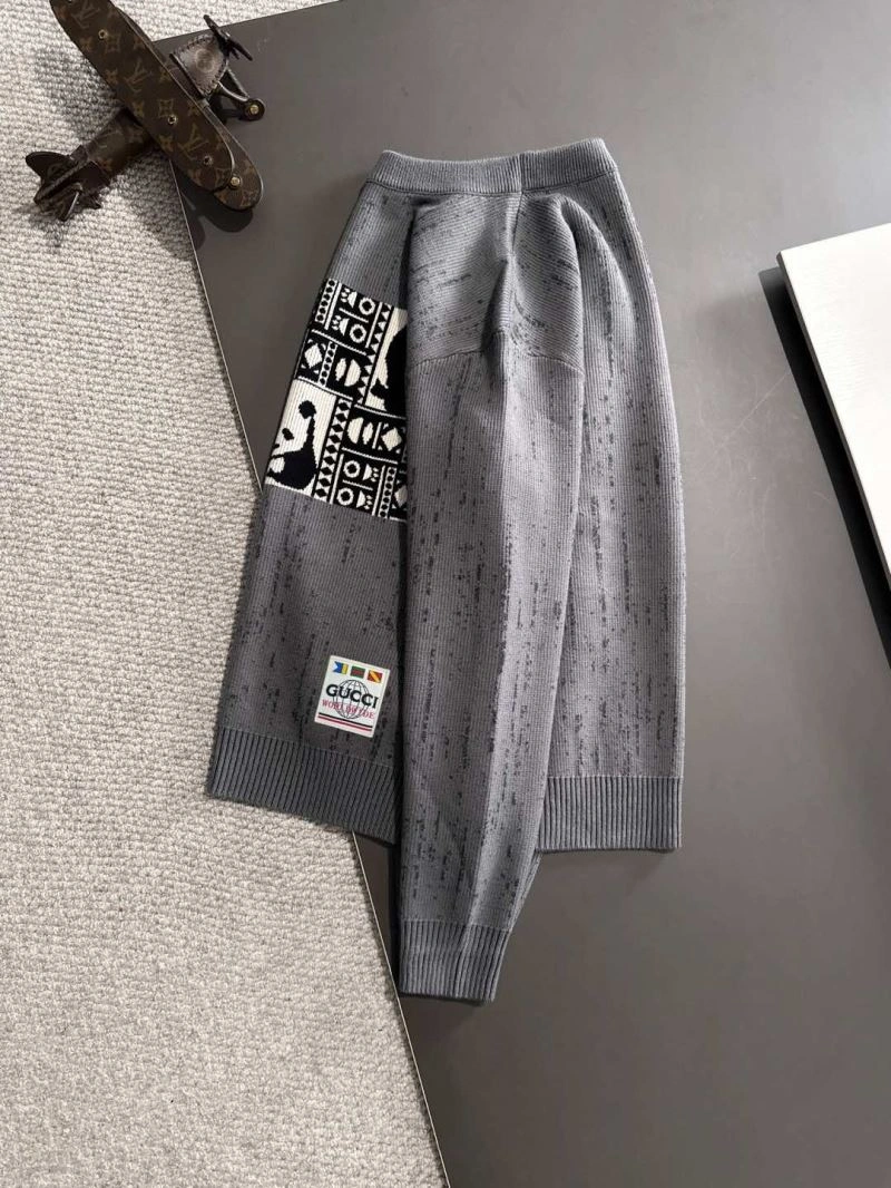 Bargain Gucci Sweaters