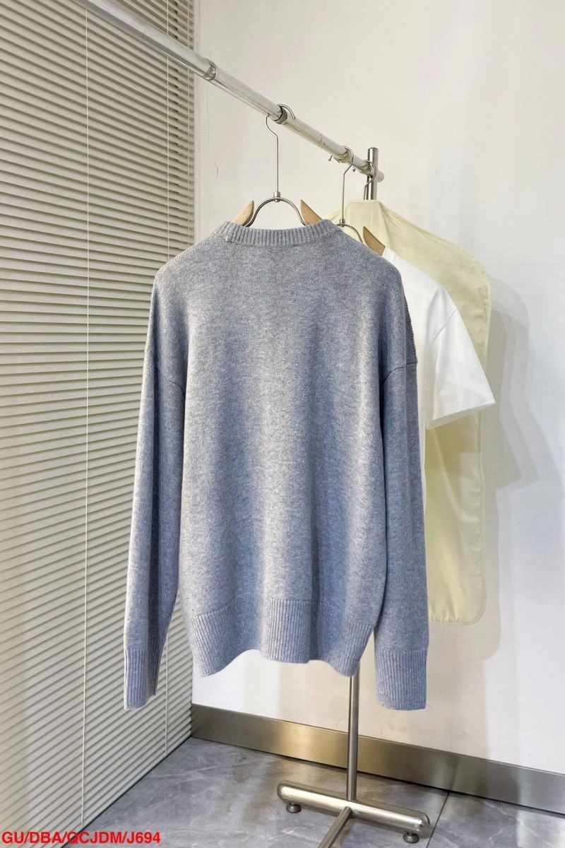 Inexpensive Gucci Sweaters