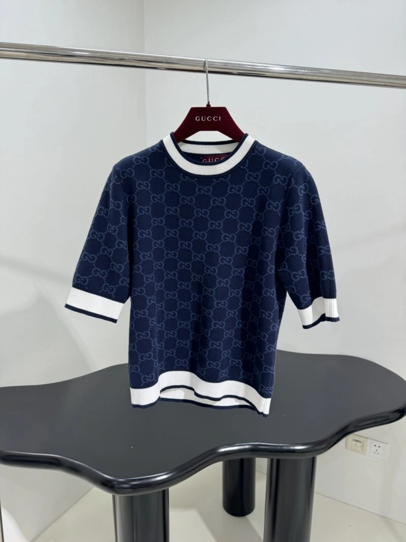 Gucci Sweaters
