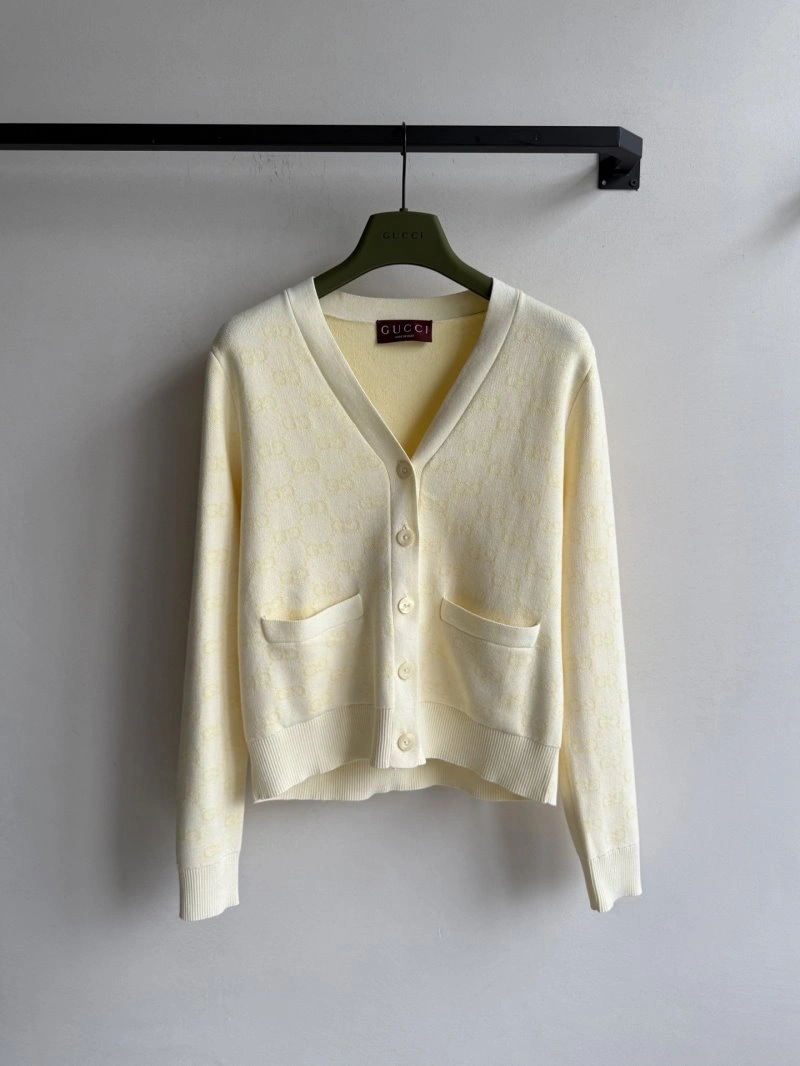 Gucci Sweaters