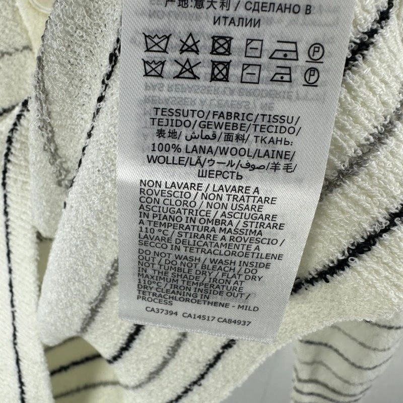 Authentic Gucci Sweaters