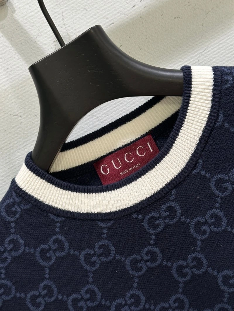 Low-cost Gucci Sweaters