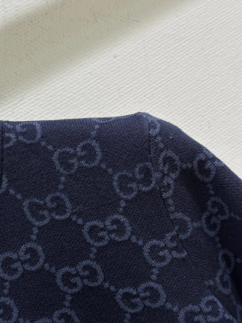 Low-cost Gucci Sweaters
