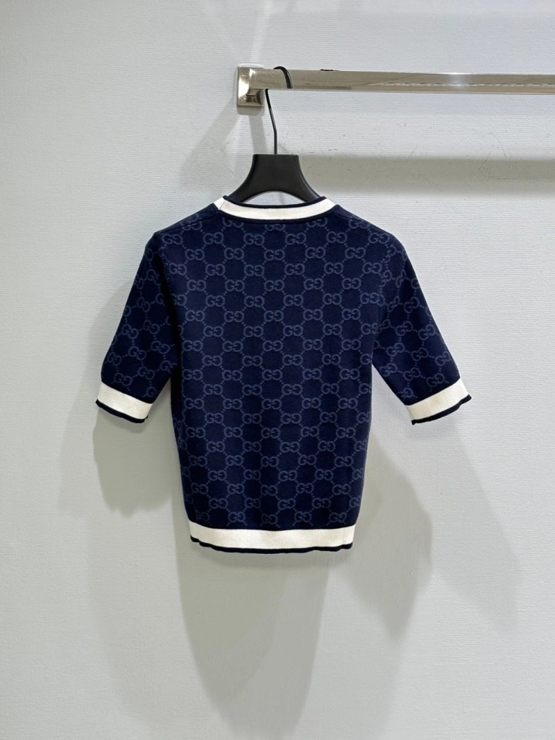Low-cost Gucci Sweaters