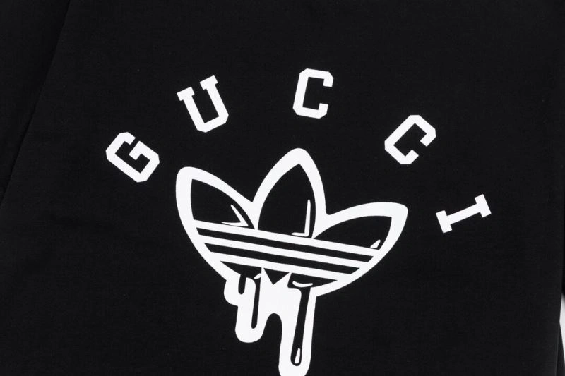 Perfect replica Gucci T-Shirts