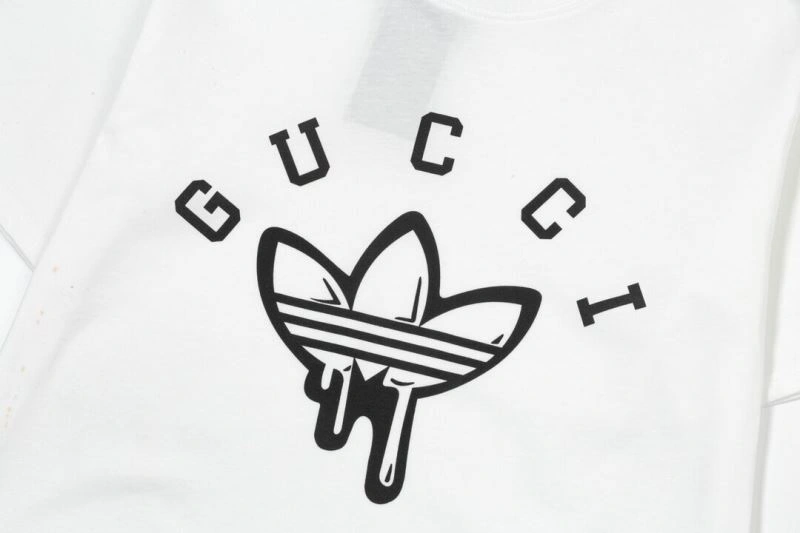 Perfect replica Gucci T-Shirts