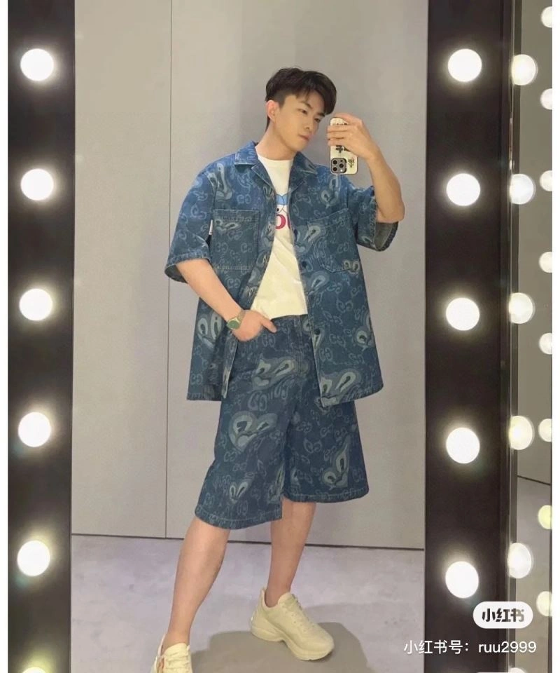 Top mirror Gucci T-Shirts