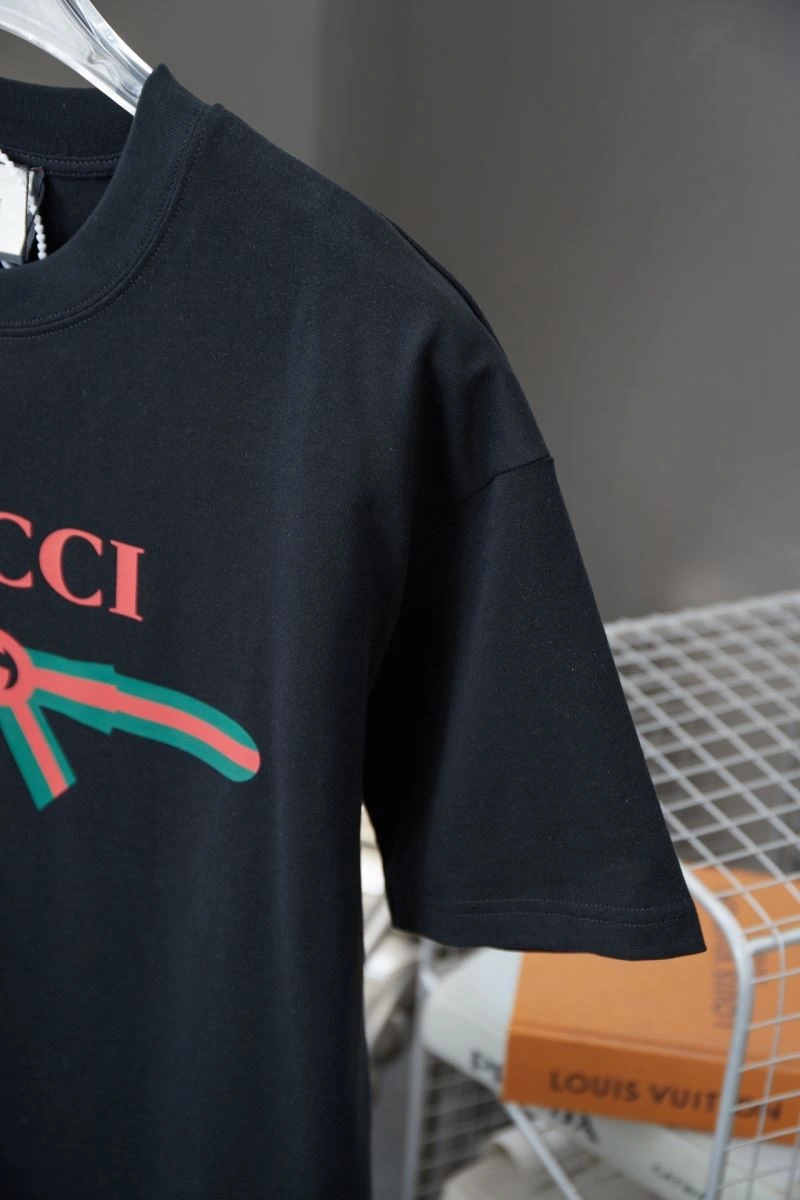 Indistinguishable Gucci T-Shirts