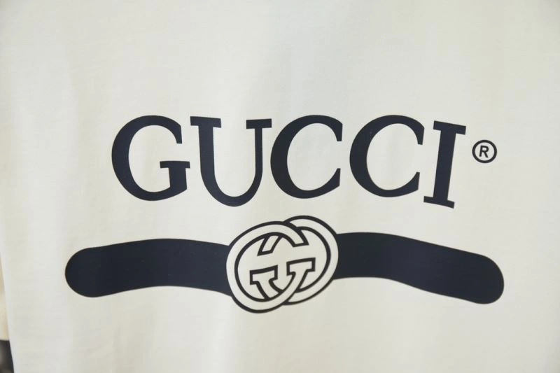 Accurate model Gucci T-Shirts