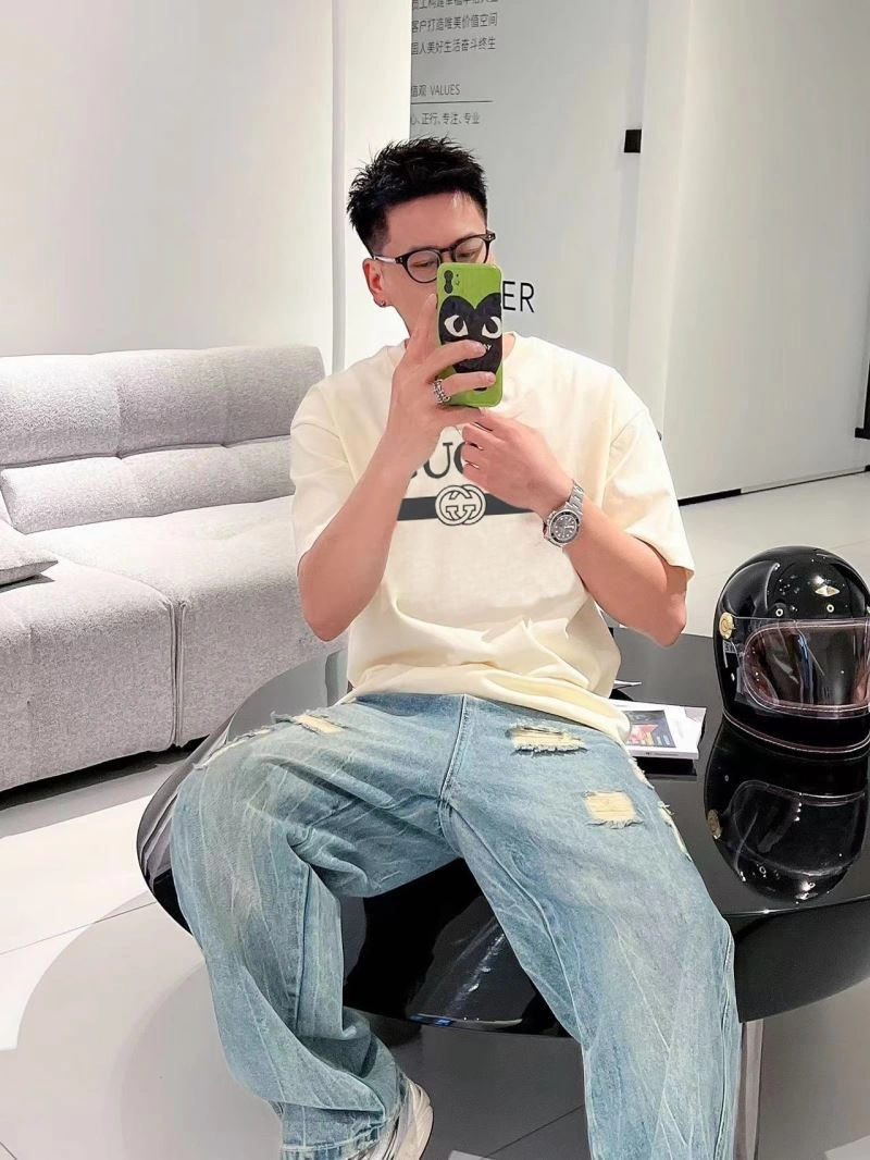 Accurate model Gucci T-Shirts