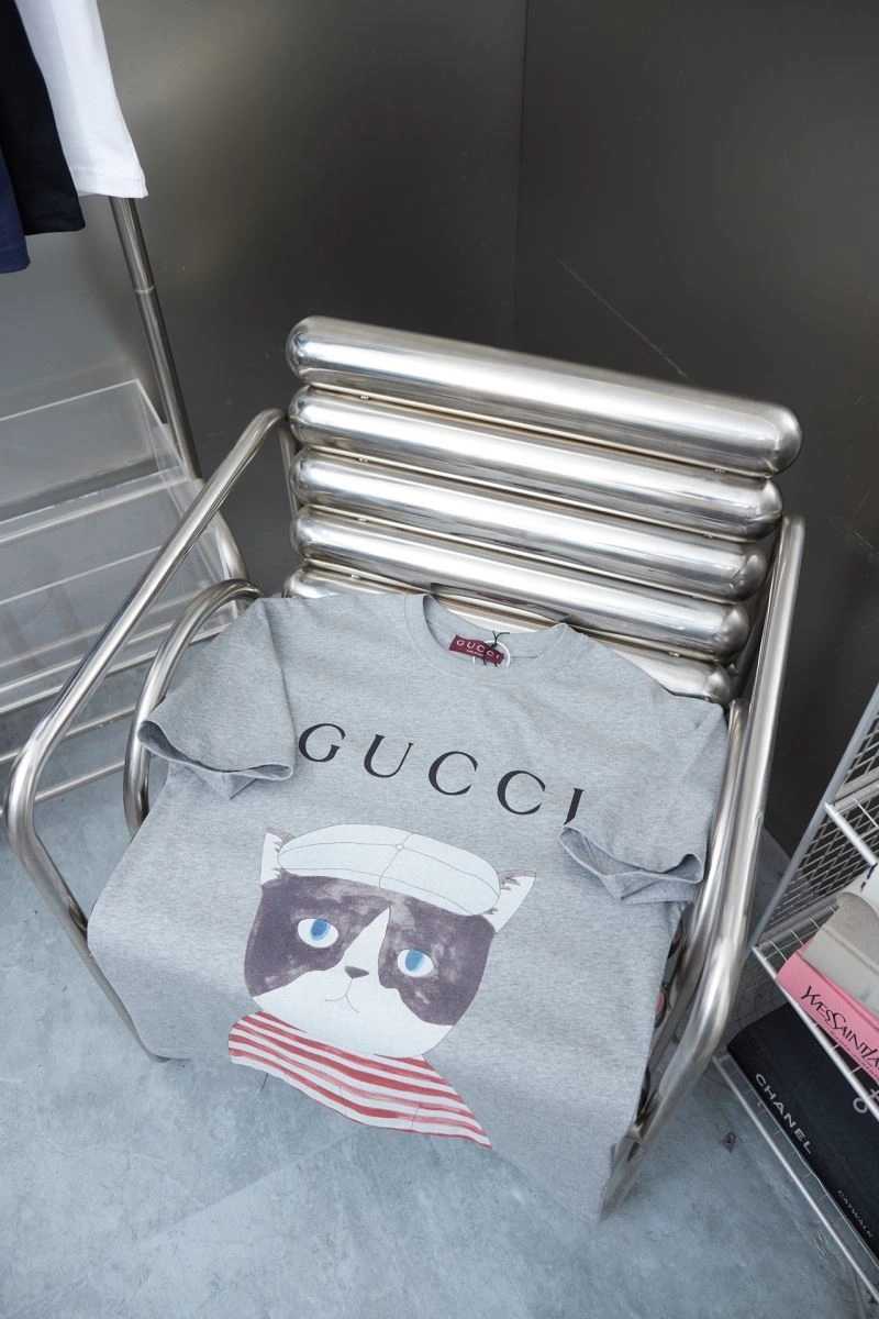 Low-cost Gucci T-Shirts