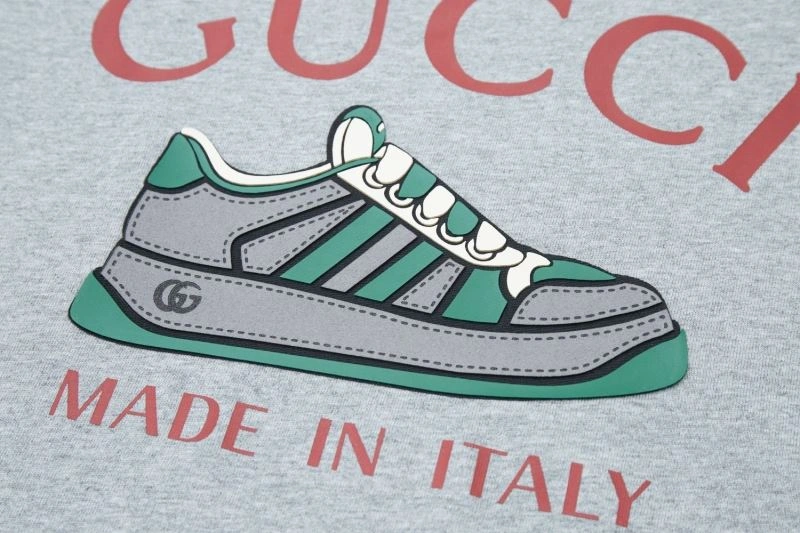Top match Gucci T-Shirts