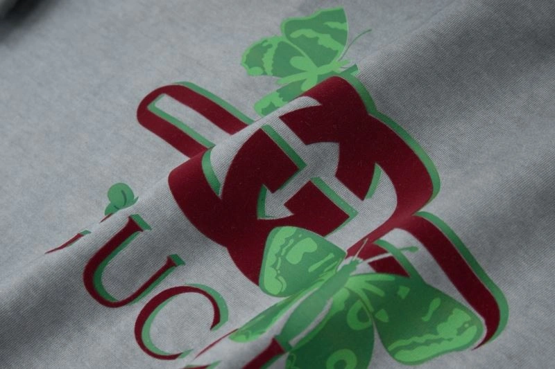 Top mirror Gucci T-Shirts