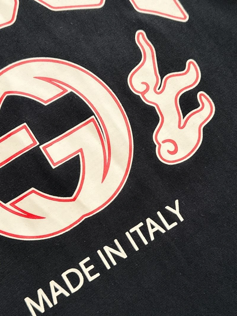 Top mirror Gucci T-Shirts