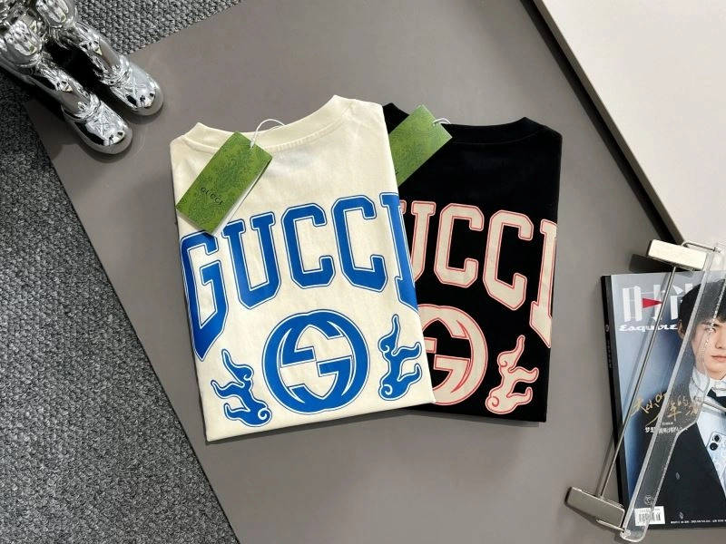 Top mirror Gucci T-Shirts